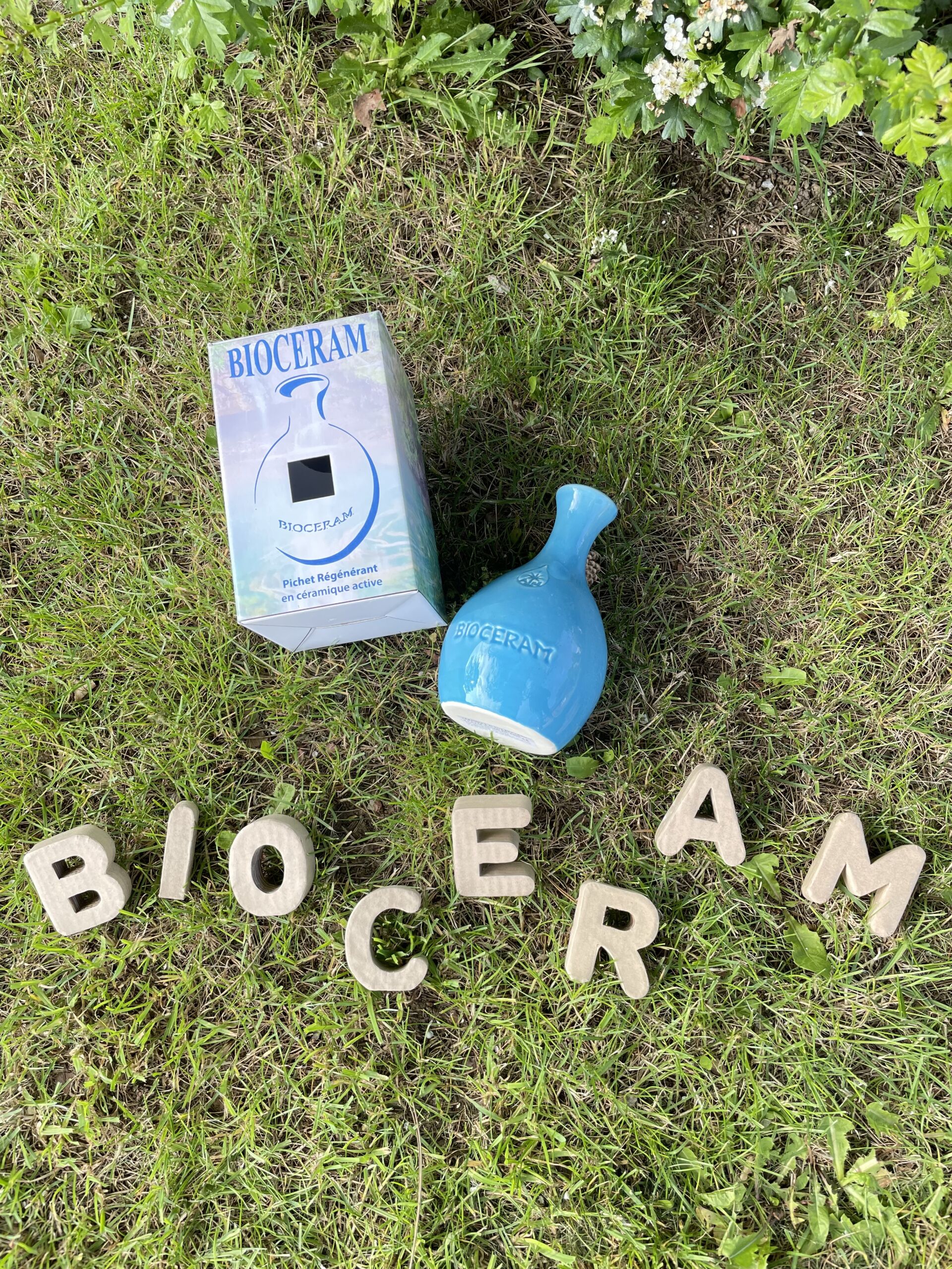 Pichet avec champ minéral naturel vitalisant Bioceram®